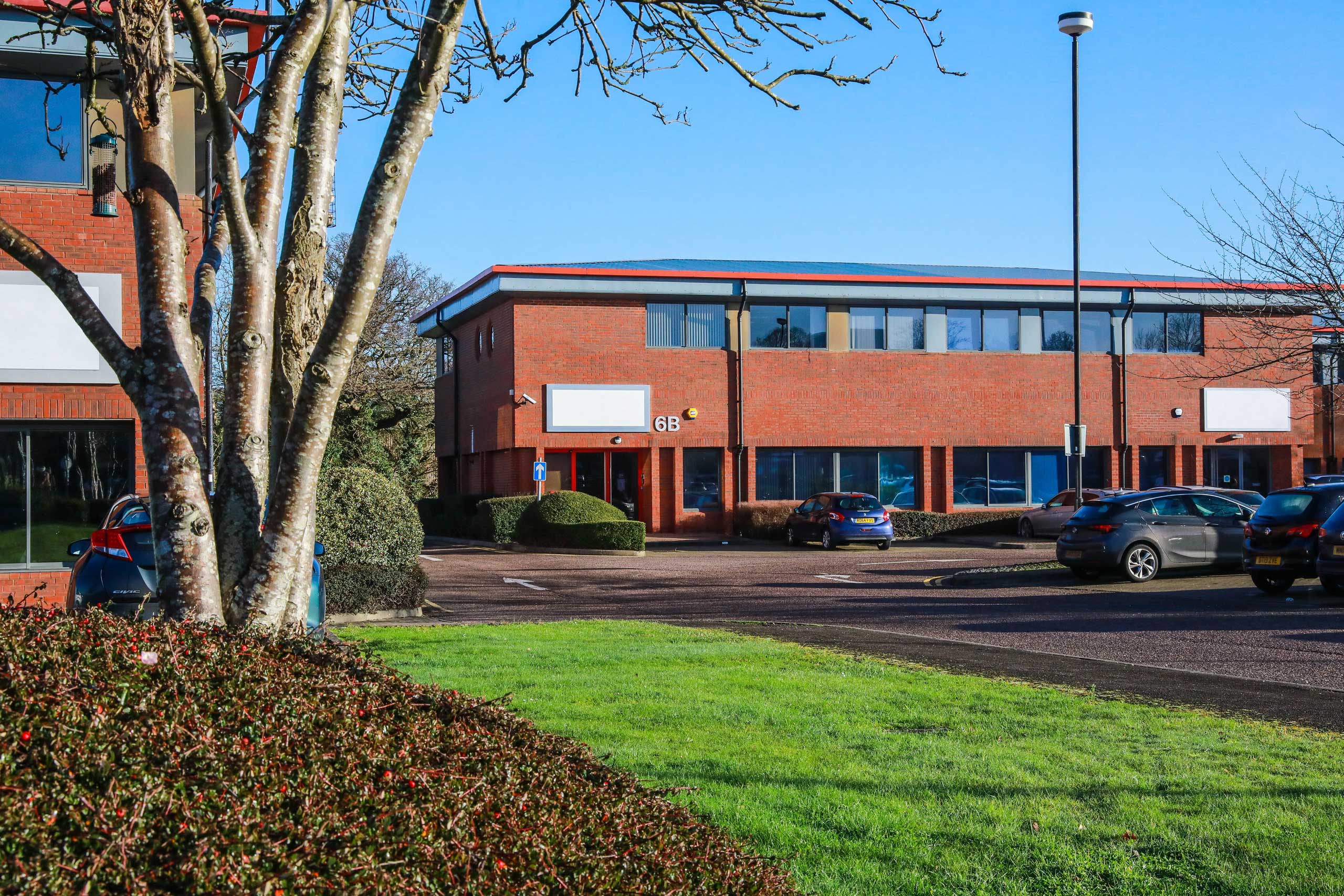 Commercial Property to Rent in Basingstoke | Chineham Park